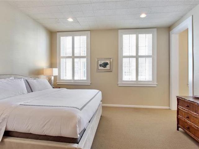 324 Chartres St, Unit B, New Orleans, LA 70130 | MLS #2560