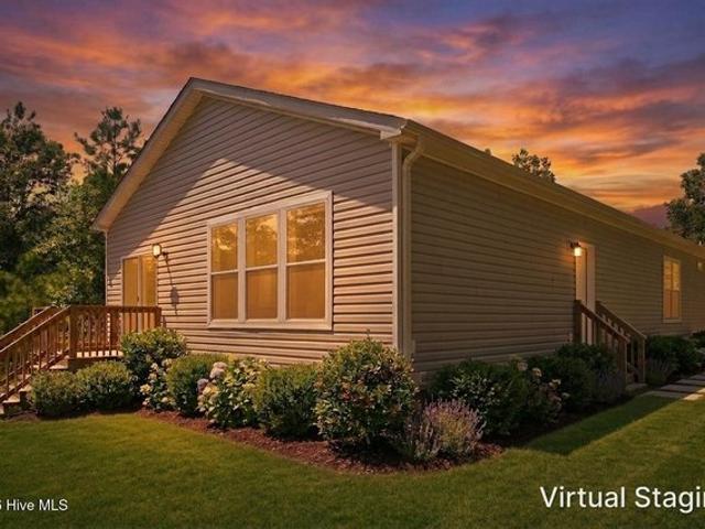324 Clearview Dr, Holly Ridge, NC 28445