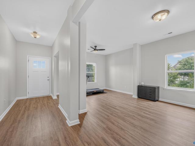 324 Acorn Grove Lane SW