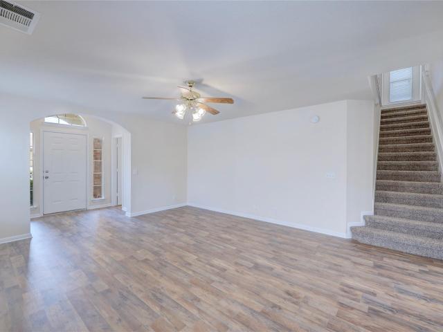 324 Avalanche Ave