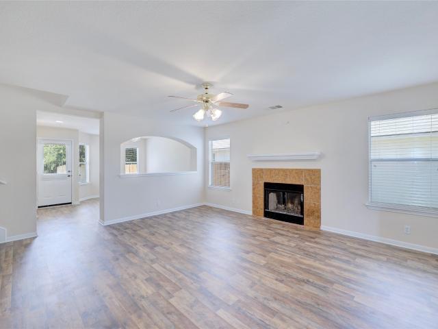 324 Avalanche Ave, Georgetown, TX 78626 | MLS #3242