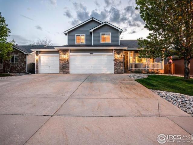 324 Boulder Ln, Johnstown, CO 80534