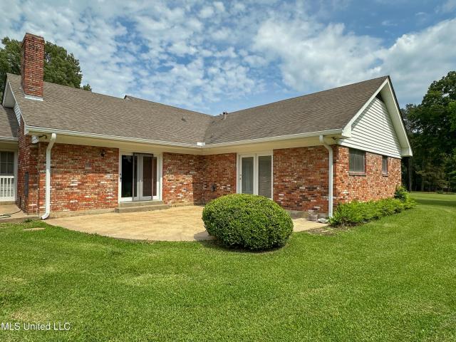 324 Bob White Drive