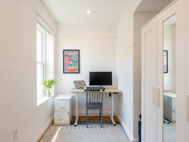 324 Baldwin Ave # 3A