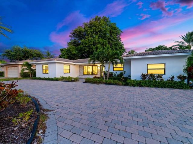 324 Bamboo Rd, Palm Beach Shores, FL 33404