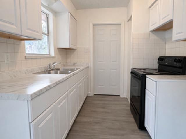 324 Deborah