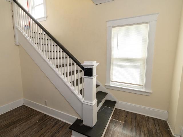 324 E 12Th Street