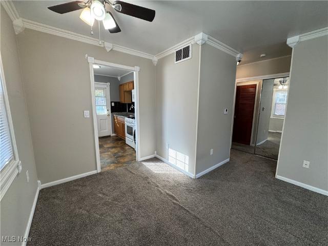 324 E 235th Street