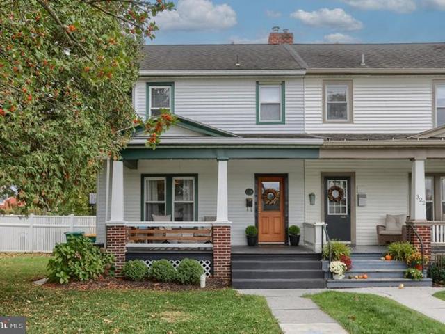 324 E Areba Ave, Hershey, PA 17033