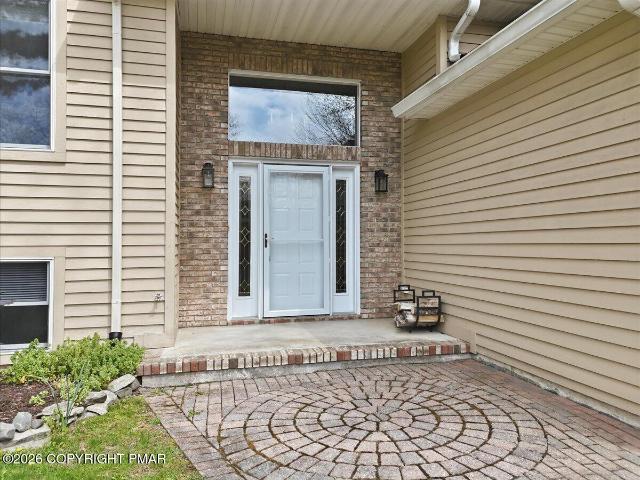 324 E Eastshore Drive
