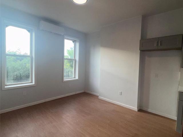324 Eldert Street 2A