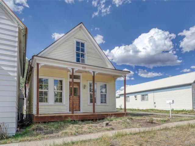 324 Elm Street