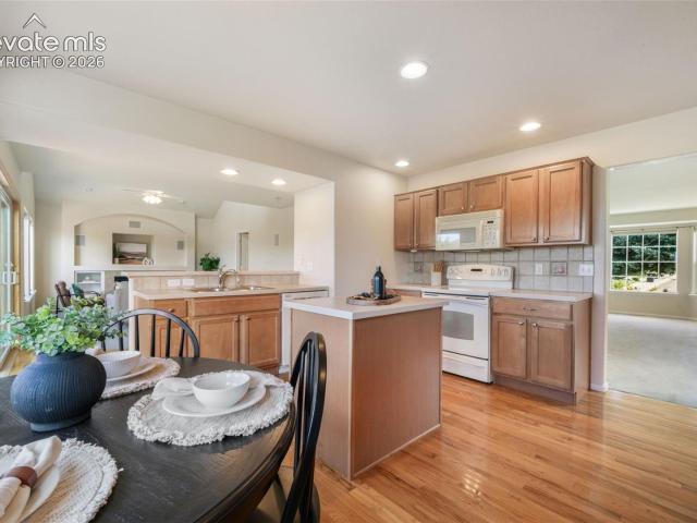 324 Fox Run Circle