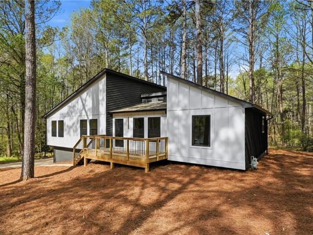 324 Hill Crest Cir, Woodstock, GA 30188 | MLS #7745 | Compass