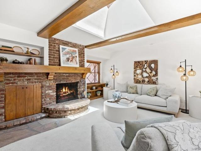 324 Hilltop Dr, Chula Vista, CA 91910