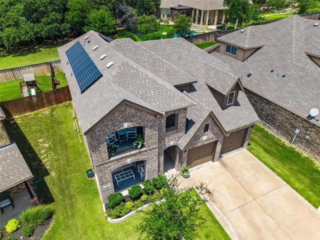 324 Hudson Court