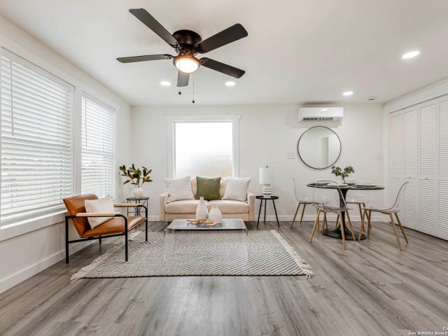 324 Overlook Rd, San Antonio, TX 78233 | MLS #1924 | Compass