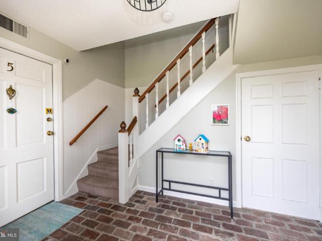 324 Marshall Street # 8