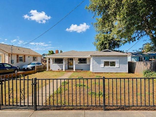 324 Military E, Benicia, CA 94510
