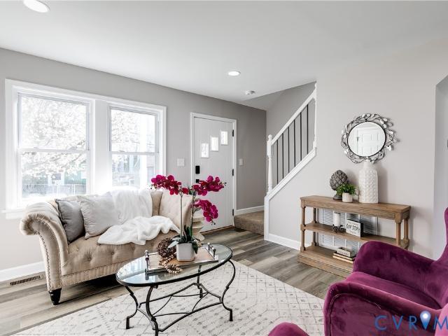 324 S 12th Avenue