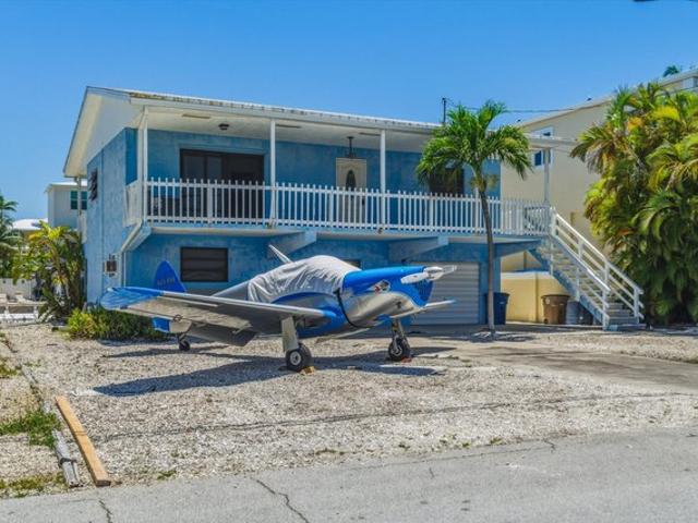 324 S Airport Dr, Summerland Key, FL 33042