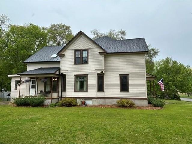 324 S Swift Ave, Litchfield, MN 55355