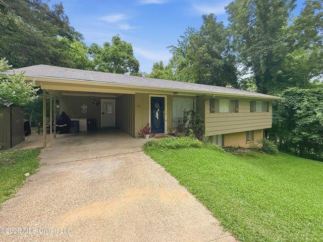 324 Starlite Dr, Yazoo City, MS 39194