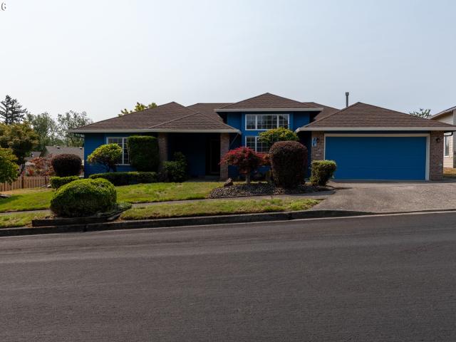 324 SW 28TH CT