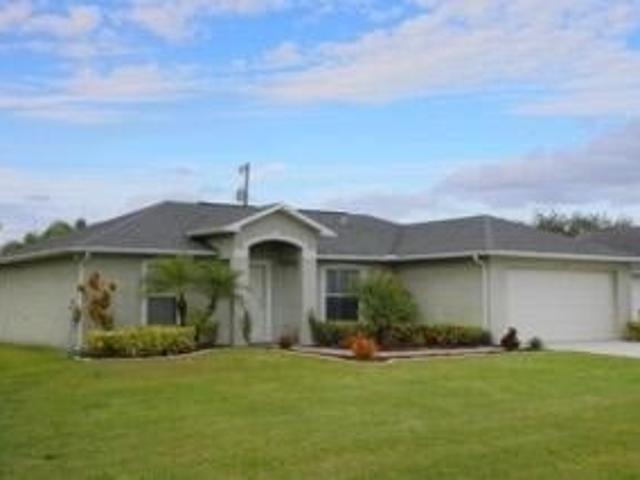 324 SW Kestor Dr, Port Saint Lucie, FL 34953