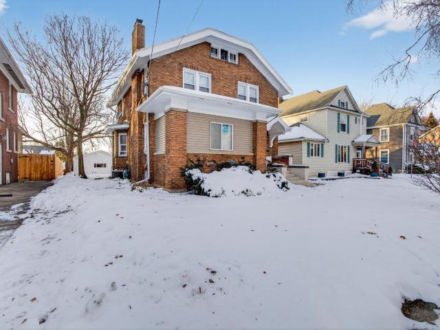 324 Paris Ave, Rockford, IL 61107 | MLS #202507 | Compass