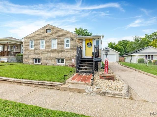 324 Rohm Pl, Roxana, IL 62084