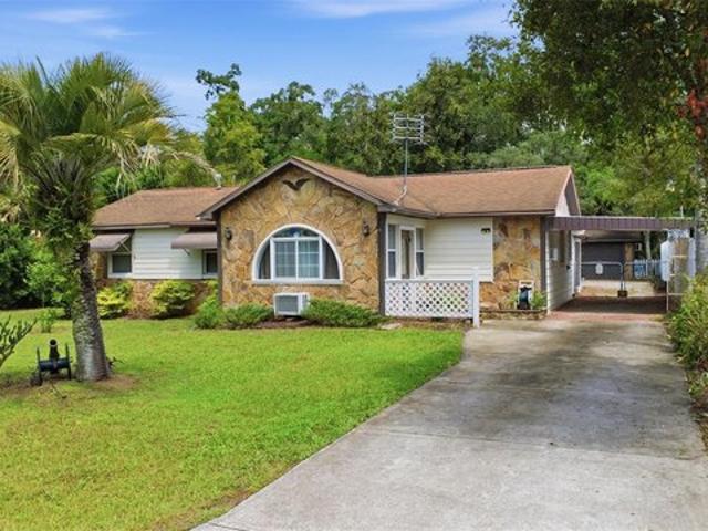 324 Riviera Dr, Debary, FL 32713