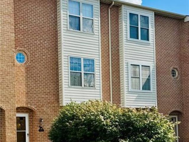 324 W 2nd St, Alburtis, PA 18011
