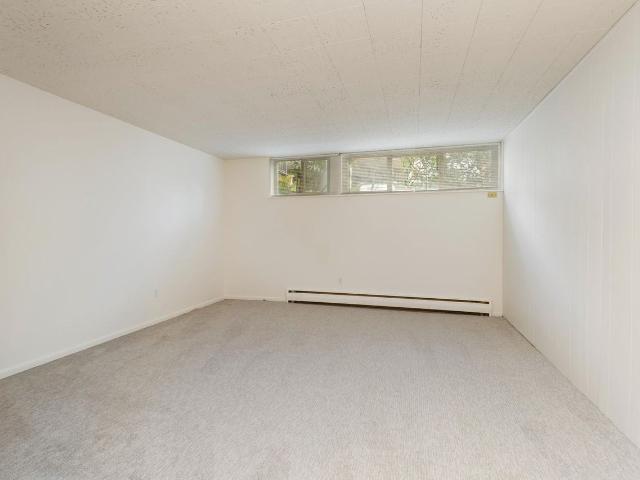 324 W Olympic Pl 1 Bedroom Apartment for Rent at 324 W Olympic Pl, Seattle, WA 98119 Lower Queen Anne