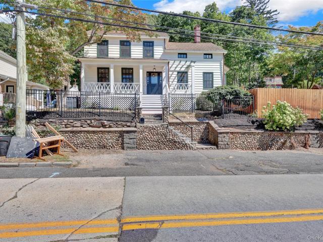 324 Woodbine Avenue