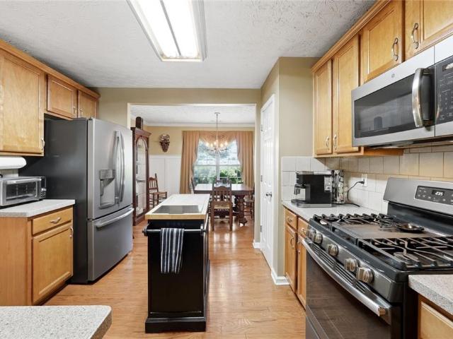 324 Woodland Pass