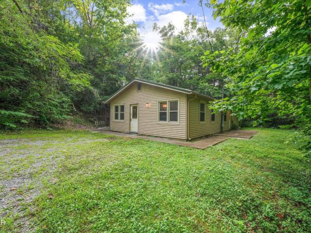 324 Whaley Way