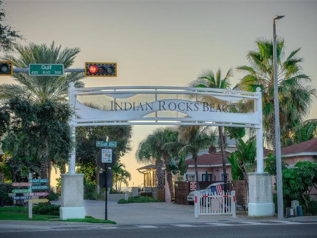 324 Windrush Blvd, Unit 11, Indian Rocks Beach, FL 33785 | MLS #TB8468