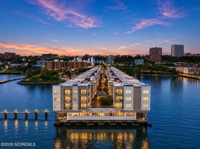 324 The Promenade, Edgewater, NJ 07020