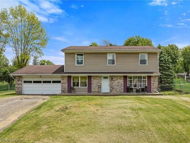 324 Thomas St, Wintersville, OH 43953