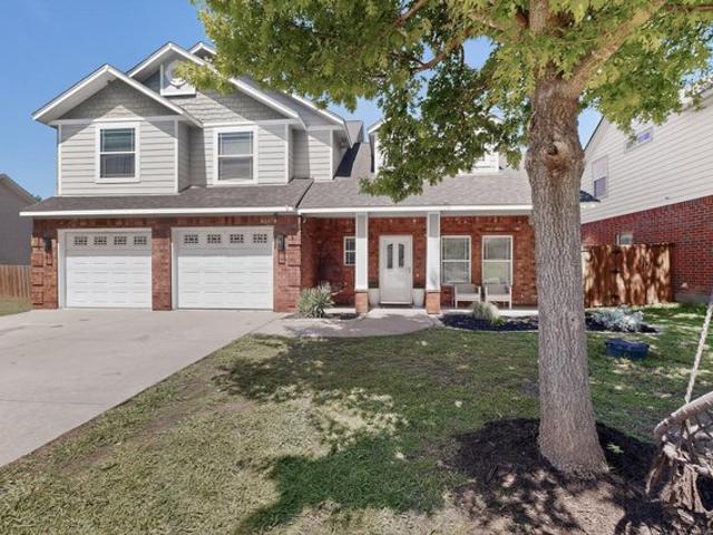 324 Timbercreek Ct, Princeton, TX 75407