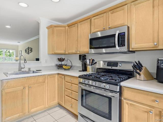 324 Viewpoint Terrace