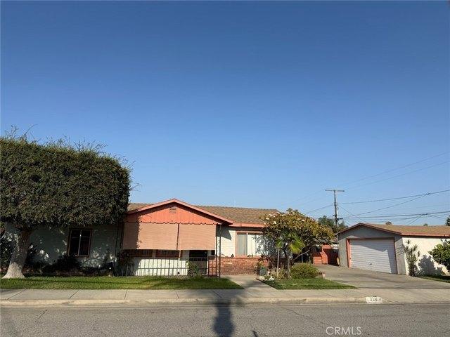 324 Zachary Padilla Ave, Azusa, CA 91702