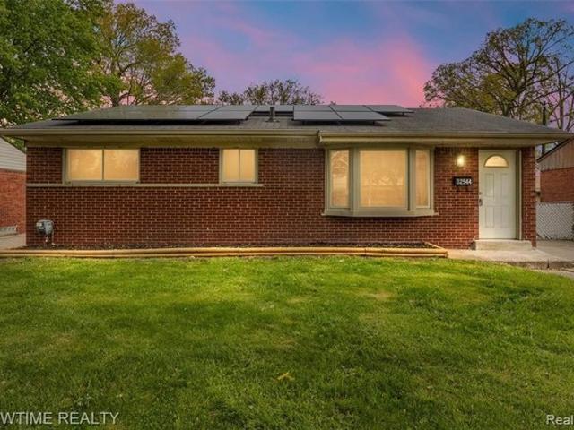 32544 Hazelwood St, Westland, MI 48186