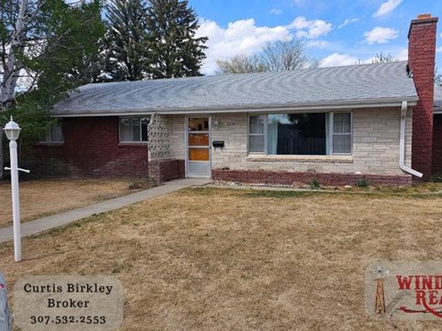 3254 Buena Vista Rd, Torrington, WY 82240