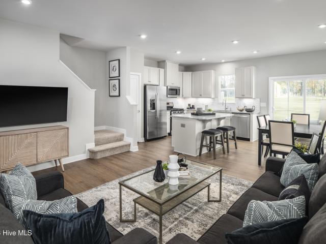 3254 Edgehill Drive