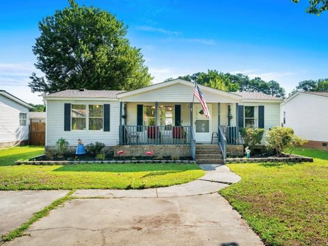 3254 Lyndon Dr, Little River, SC 29566
