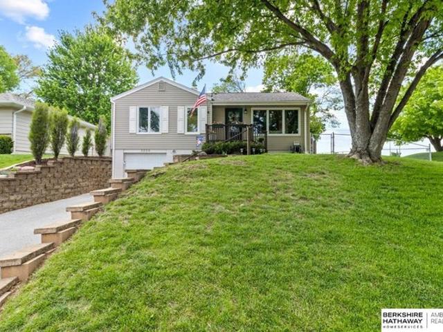 3254 S 77th Ave, Omaha, NE 68124