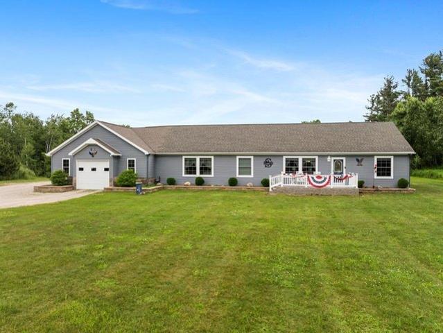 3255 Cemetery Rd, Petoskey, MI 49770