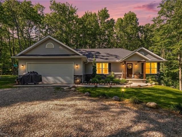 3255 Loper Rd NE, Newark, OH 43055